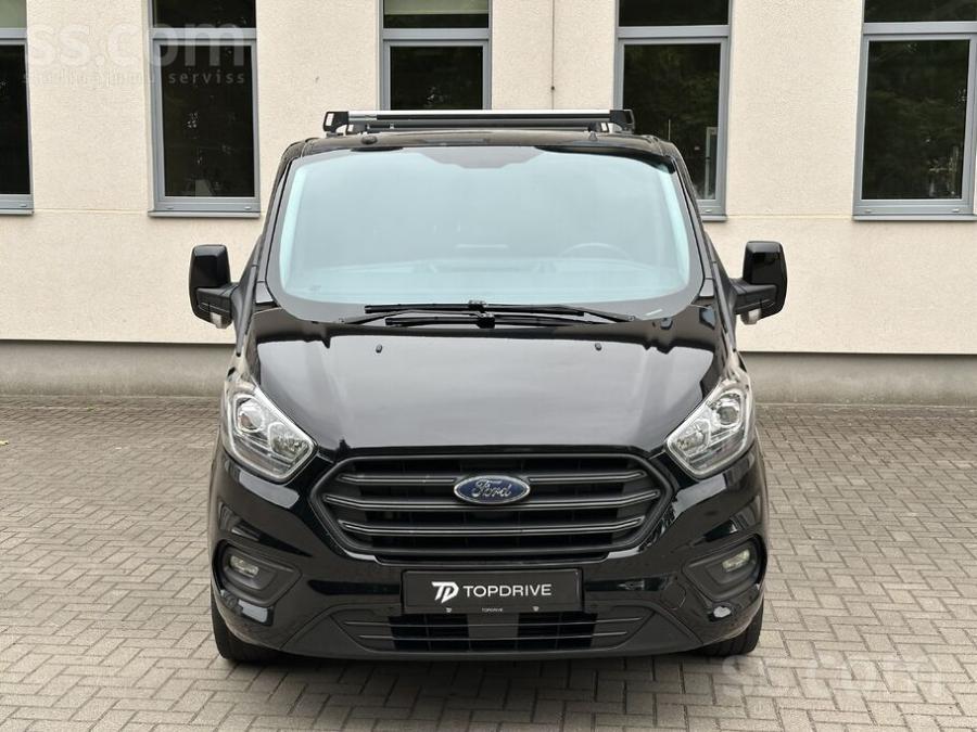 Melns Ford Transit 2018 Jelgava, ar dzinēja tilpumu 2.00 L un nobraukumu 180 tūkst. km par 10900 €, foto 3 vietnē AUTOMOTO.COM.LV