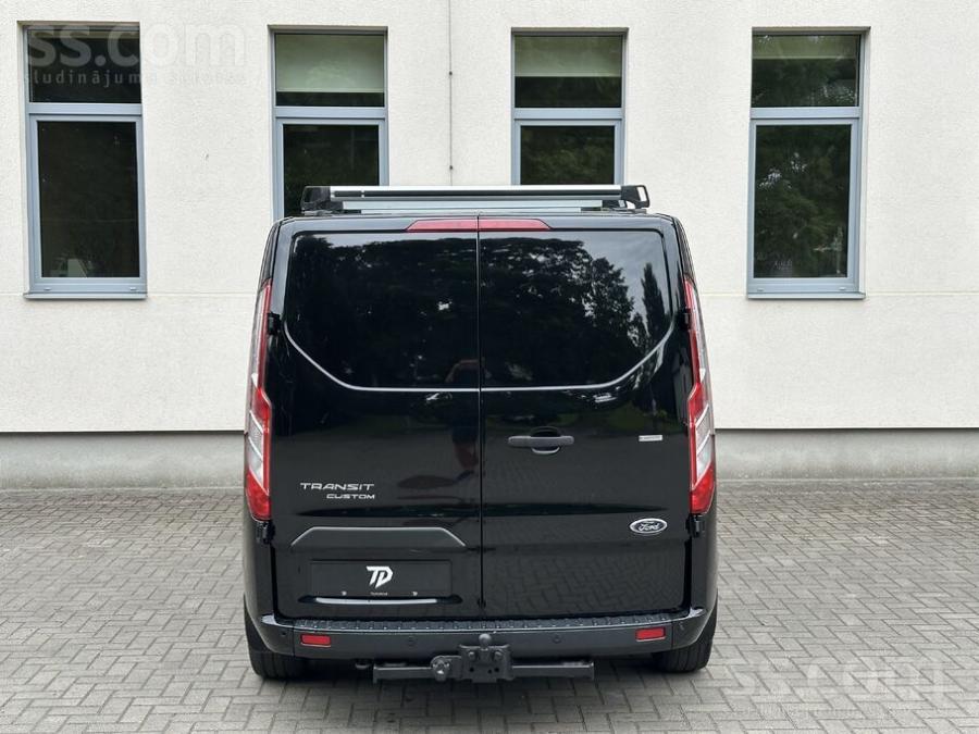 Melns Ford Transit 2018 Jelgava, ar dzinēja tilpumu 2.00 L un nobraukumu 180 tūkst. km par 10900 €, foto 6 vietnē AUTOMOTO.COM.LV