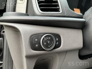 Melns Ford Transit 2018 Jelgava, ar dzinēja tilpumu 2.00 L un nobraukumu 180 tūkst. km par 10900 €, foto 14 vietnē AUTOMOTO.COM.LV