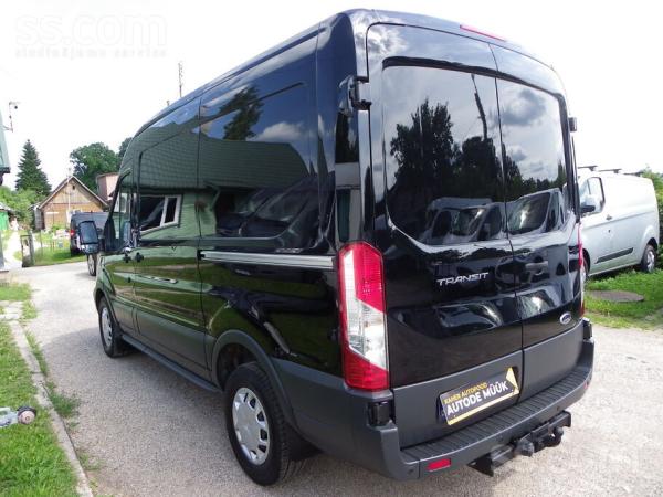 Melns Ford Transit 2018 Valka, ar dzinēja tilpumu 2.00 L un nobraukumu 168 tūkst. km par 8900 €, foto 8 vietnē AUTOMOTO.COM.LV