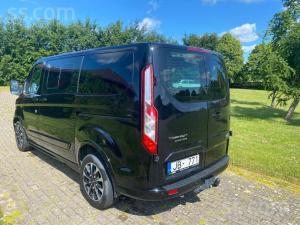 Black Ford Transit 2021 in Kuldiga, with an engine capacity of 2.00 L and mileage of 153 thousand km for 19800 €, photo 4 on AUTOMOTO.COM.LV