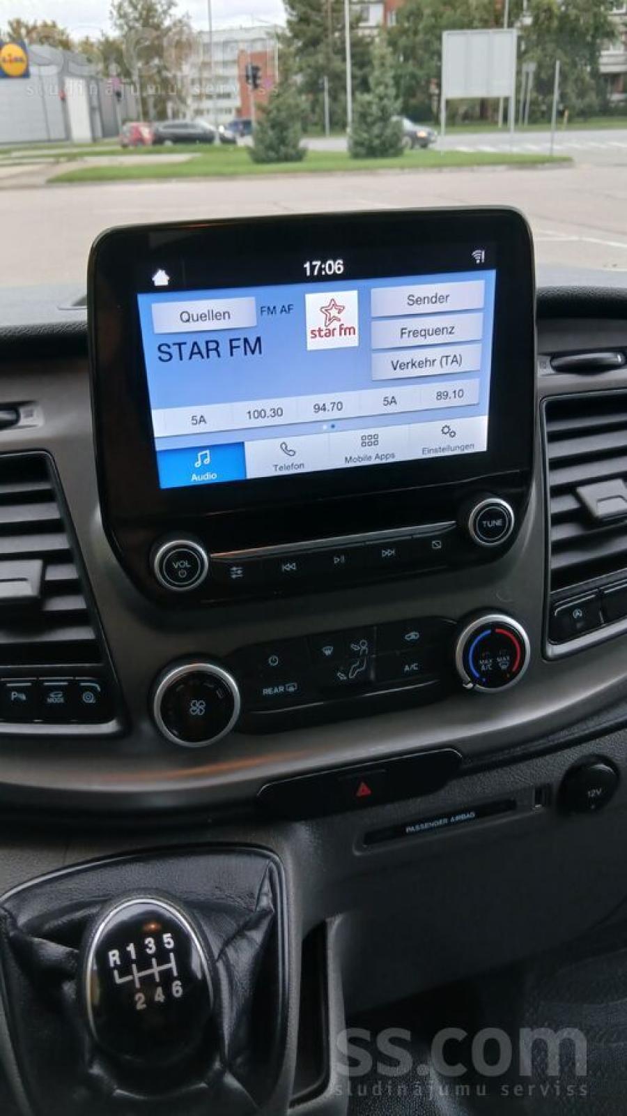Black Ford Transit 2022 in Bauska, with an engine capacity of 2.00 L and mileage of 0 thousand km for 16999 €, photo 7 on AUTOMOTO.COM.LV