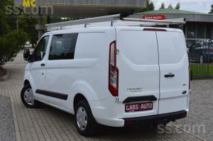 Black Ford Transit 2018 in Tukums, with an engine capacity of 2.00 L and mileage of 223 thousand km for 12695 €, photo 5 on AUTOMOTO.COM.LV