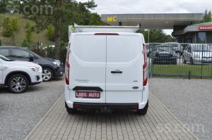 Black Ford Transit 2018 in Tukums, with an engine capacity of 2.00 L and mileage of 223 thousand km for 12695 €, photo 6 on AUTOMOTO.COM.LV