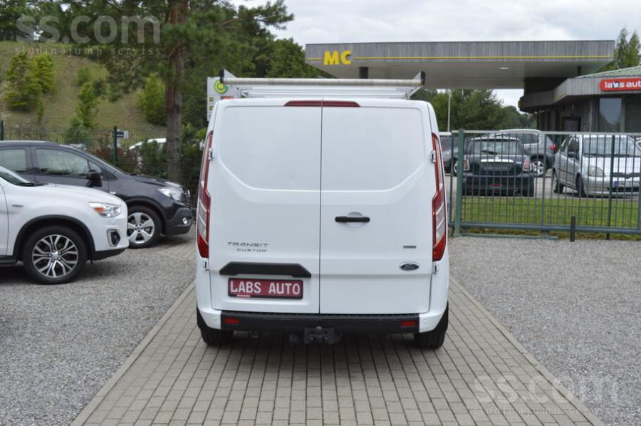 Black Ford Transit 2018 in Tukums, with an engine capacity of 2.00 L and mileage of 223 thousand km for 12695 €, photo 6 on AUTOMOTO.COM.LV