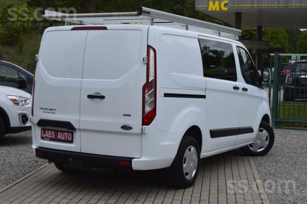 Black Ford Transit 2018 in Tukums, with an engine capacity of 2.00 L and mileage of 223 thousand km for 12695 €, photo 6 on AUTOMOTO.COM.LV