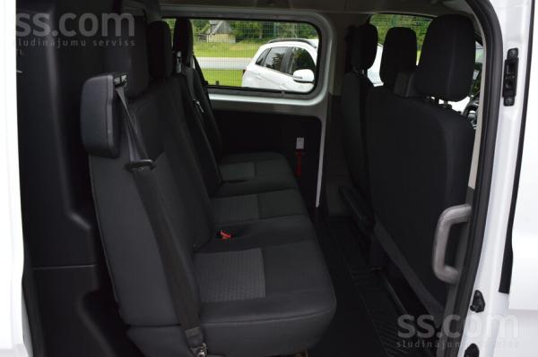Black Ford Transit 2018 in Tukums, with an engine capacity of 2.00 L and mileage of 223 thousand km for 12695 €, photo 10 on AUTOMOTO.COM.LV