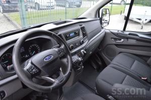 Black Ford Transit 2018 in Tukums, with an engine capacity of 2.00 L and mileage of 223 thousand km for 12695 €, photo 13 on AUTOMOTO.COM.LV
