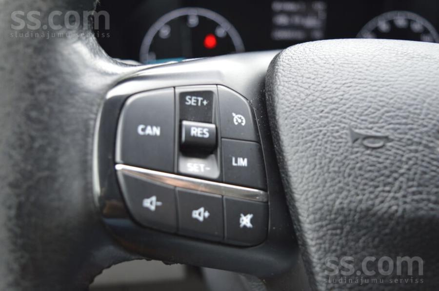 Black Ford Transit 2018 in Tukums, with an engine capacity of 2.00 L and mileage of 223 thousand km for 12695 €, photo 14 on AUTOMOTO.COM.LV