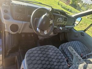 Blue Ford Transit 2009 in Cesis, with an engine capacity of 2.40 L and mileage of 353 thousand km for 8700 €, photo 12 on AUTOMOTO.COM.LV