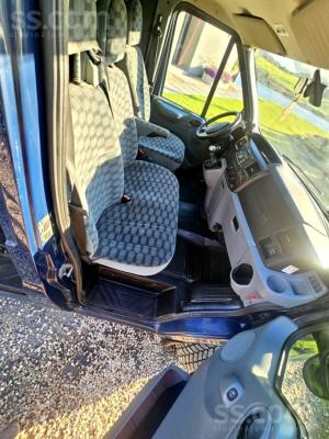 Blue Ford Transit 2009 in Cesis, with an engine capacity of 2.40 L and mileage of 353 thousand km for 8700 €, photo 17 on AUTOMOTO.COM.LV