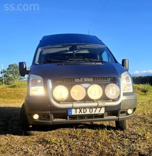 Blue Ford Transit 2009 in Cesis, with an engine capacity of 2.40 L and mileage of 353 thousand km for 8700 €, photo 22 on AUTOMOTO.COM.LV
