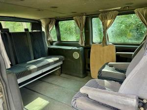Zils Ford Transit 2003 Radviliškis, ar dzinēja tilpumu 2.00 L un nobraukumu 332 tūkst. km par 3100 €, foto 17 vietnē AUTOMOTO.COM.LV