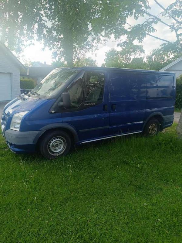 Zils Ford Transit 2008 Jonava, ar dzinēja tilpumu 2.19 L un nobraukumu 158 tūkst. km par 1950 €, foto 2 vietnē AUTOMOTO.COM.LV
