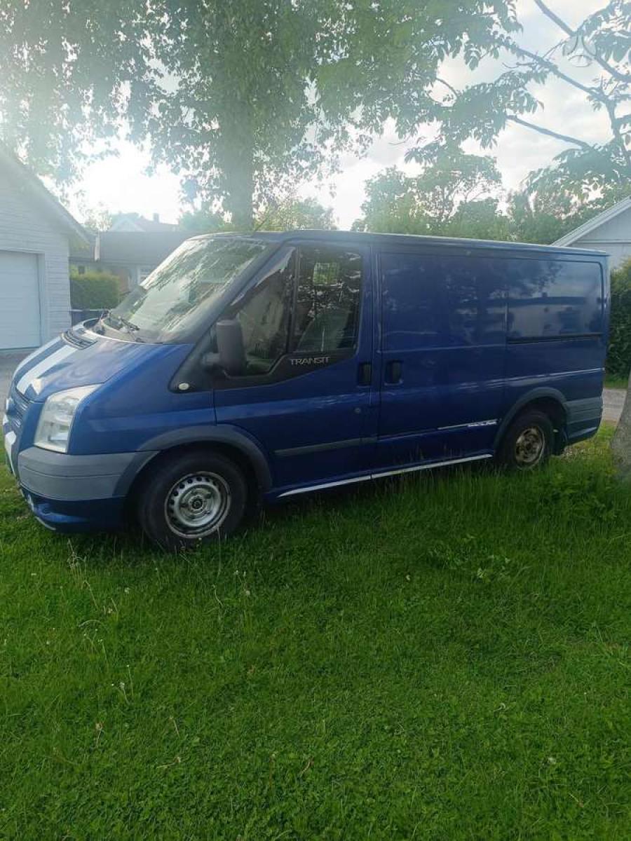 Zils Ford Transit 2008 Jonava, ar dzinēja tilpumu 2.19 L un nobraukumu 158 tūkst. km par 1950 €, foto 3 vietnē AUTOMOTO.COM.LV