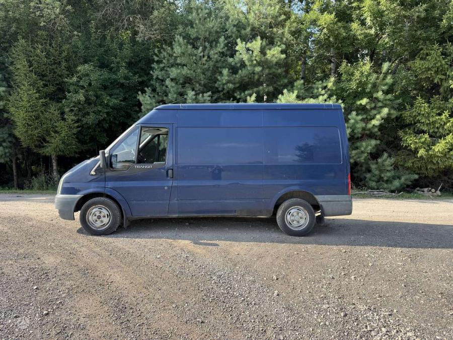Blue Ford Transit 2009 in Kaunas, with an engine capacity of 2.20 L and mileage of 258 thousand km for 3400 €, photo 6 on AUTOMOTO.COM.LV