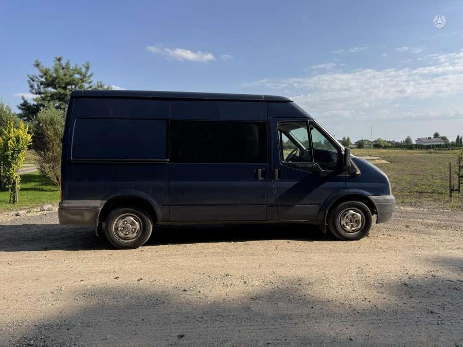 Blue Ford Transit 2009 in Kaunas, with an engine capacity of 2.20 L and mileage of 258 thousand km for 3400 €, photo 7 on AUTOMOTO.COM.LV