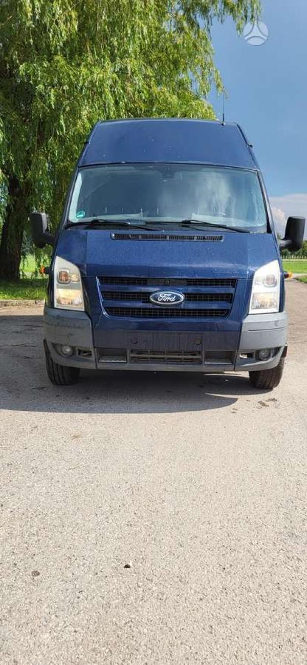 Zils Ford Transit 2011 Marijampole, ar dzinēja tilpumu 2.40 L un nobraukumu 214 tūkst. km par 5900 €, foto 4 vietnē AUTOMOTO.COM.LV