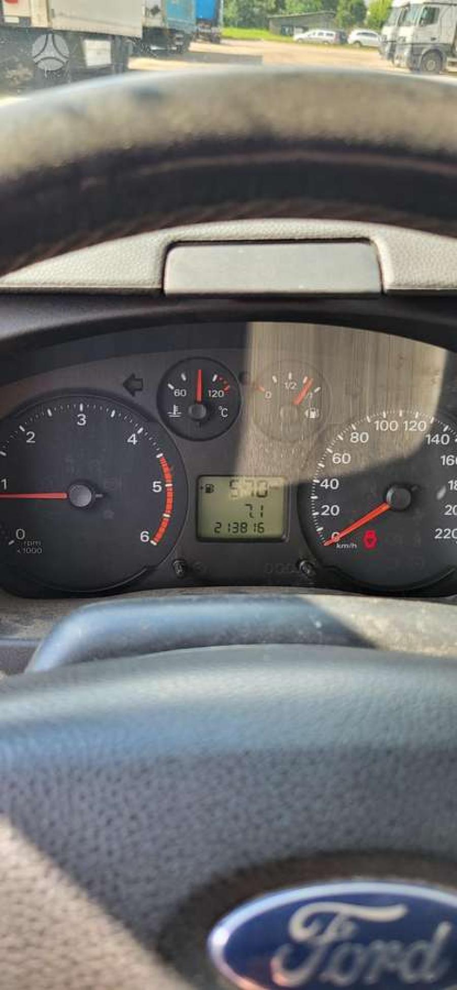 Blue Ford Transit 2011 in Marijampole, with an engine capacity of 2.40 L and mileage of 214 thousand km for 5900 €, photo 11 on AUTOMOTO.COM.LV
