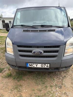 Blue Ford Transit 2011 in Druskininkai, with an engine capacity of 2.20 L and mileage of 214 thousand km for 3499 €, photo 3 on AUTOMOTO.COM.LV