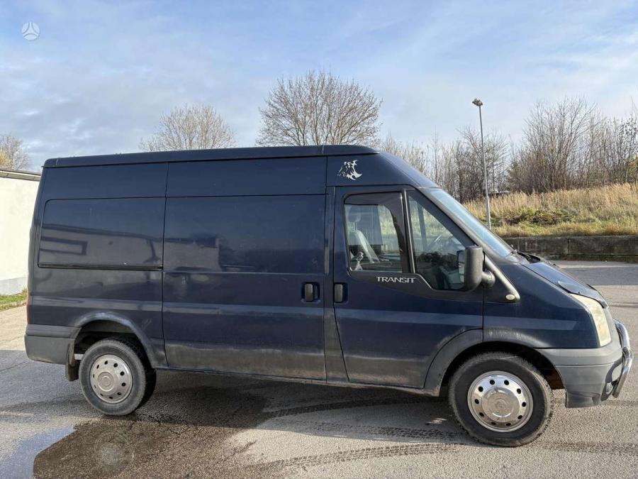 Blue Ford Transit 2012 in Vilnius, with an engine capacity of 2.30 L and mileage of 186 thousand km for 5500 €, photo 3 on AUTOMOTO.COM.LV
