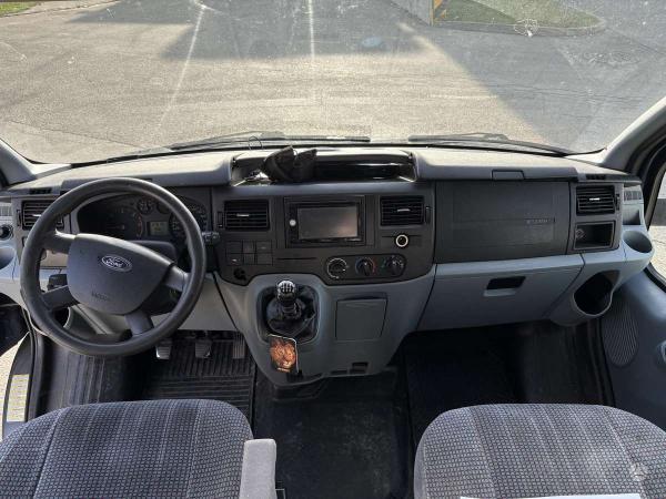 Zils Ford Transit 2012 Viļņa, ar dzinēja tilpumu 2.30 L un nobraukumu 186 tūkst. km par 5500 €, foto 8 vietnē AUTOMOTO.COM.LV