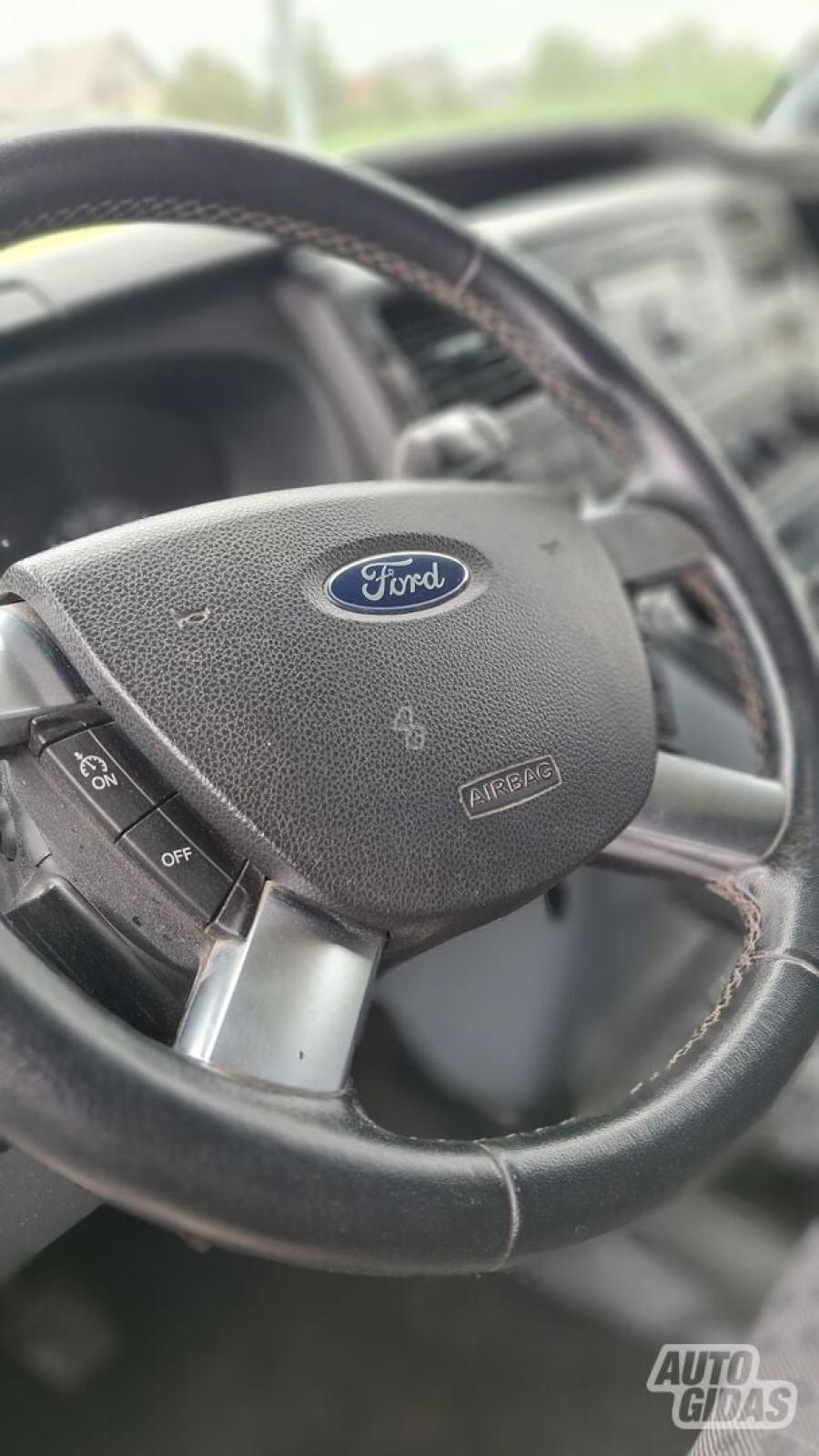 Blue Ford Transit 2012 in Kaunas, with an engine capacity of 2.20 L and mileage of 280 thousand km for 4800 €, photo 8 on AUTOMOTO.COM.LV