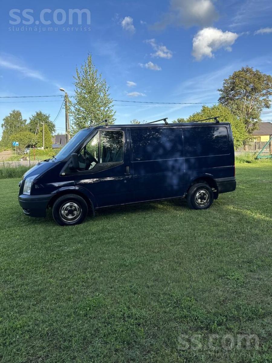 Zils Ford Transit 2012 Jelgava, ar dzinēja tilpumu 2.20 L un nobraukumu 207 tūkst. km par 4490 €, foto 8 vietnē AUTOMOTO.COM.LV