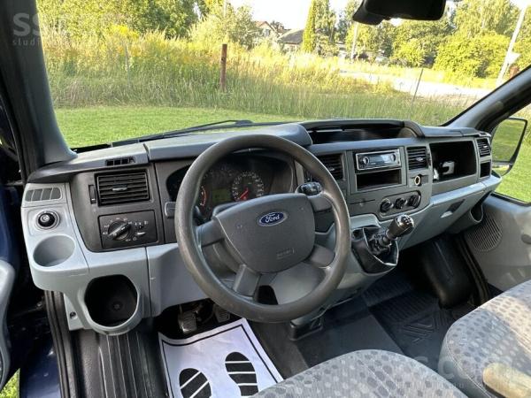 Zils Ford Transit 2012 Jelgava, ar dzinēja tilpumu 2.20 L un nobraukumu 207 tūkst. km par 4490 €, foto 8 vietnē AUTOMOTO.COM.LV