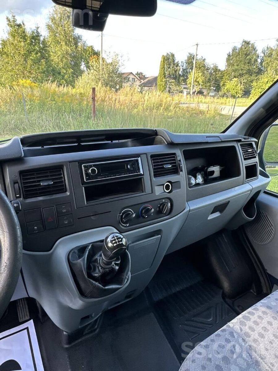 Zils Ford Transit 2012 Jelgava, ar dzinēja tilpumu 2.20 L un nobraukumu 207 tūkst. km par 4490 €, foto 10 vietnē AUTOMOTO.COM.LV