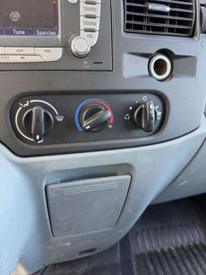 Blue Ford Transit 2012 in Marijampole, with an engine capacity of 2.20 L and mileage of 125 thousand km for 6600 €, photo 14 on AUTOMOTO.COM.LV