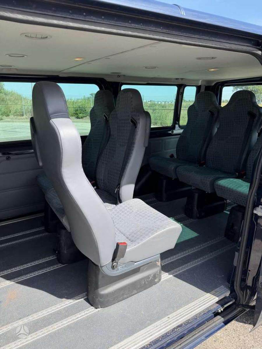Blue Ford Transit 2012 in Marijampole, with an engine capacity of 2.20 L and mileage of 125 thousand km for 6600 €, photo 18 on AUTOMOTO.COM.LV