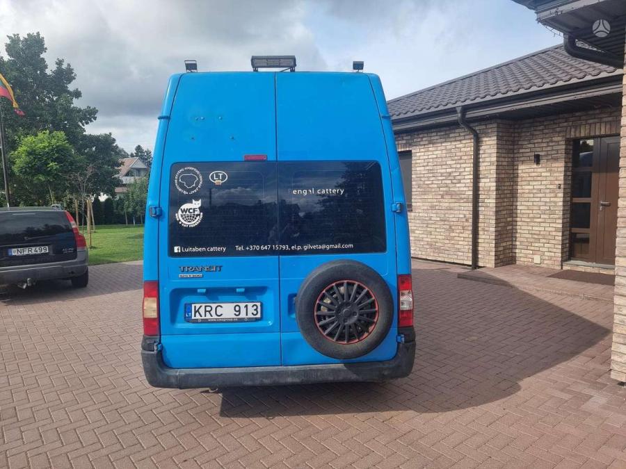 Blue Ford Transit 2012 in Radviliskis, with an engine capacity of 2.20 L and mileage of 370 thousand km for 3500 €, photo 5 on AUTOMOTO.COM.LV