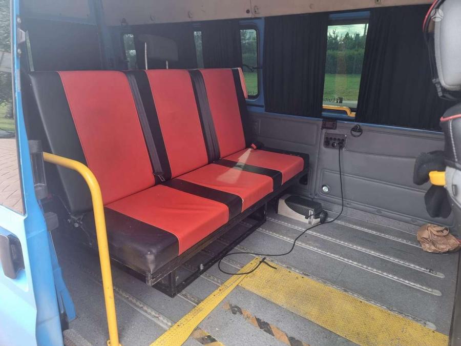 Blue Ford Transit 2012 in Radviliskis, with an engine capacity of 2.20 L and mileage of 370 thousand km for 3500 €, photo 8 on AUTOMOTO.COM.LV