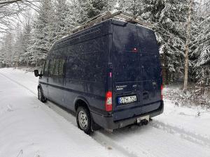 Blue Ford Transit 2013 in Vilnius, with an engine capacity of 2.20 L and mileage of 210 thousand km for 7700 €, photo 3 on AUTOMOTO.COM.LV