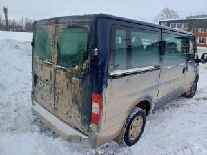 Blue Ford Transit 2013 in Siauliai, with an engine capacity of 2.20 L and mileage of 240 thousand km for 1500 €, photo 4 on AUTOMOTO.COM.LV