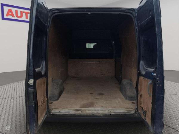 Blue Ford Transit 2013 in Vilnius, with an engine capacity of 2.20 L and mileage of 177 thousand km for 6499 €, photo 10 on AUTOMOTO.COM.LV