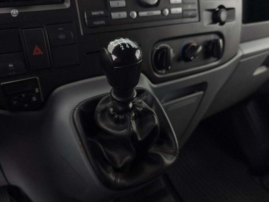 Blue Ford Transit 2013 in Vilnius, with an engine capacity of 2.20 L and mileage of 177 thousand km for 6499 €, photo 14 on AUTOMOTO.COM.LV
