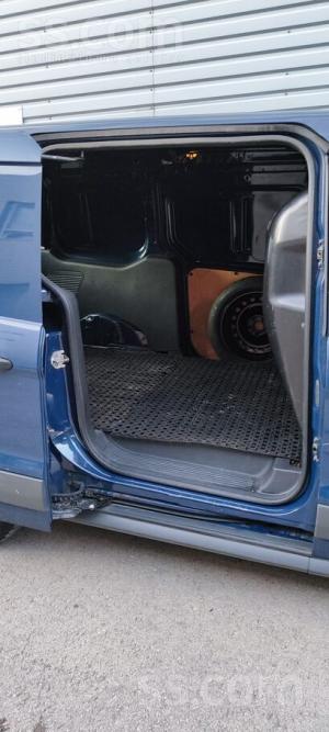Blue Ford Transit 2014 in Riga, with an engine capacity of 1.50 L and mileage of 345 thousand km for 4500 €, photo 7 on AUTOMOTO.COM.LV