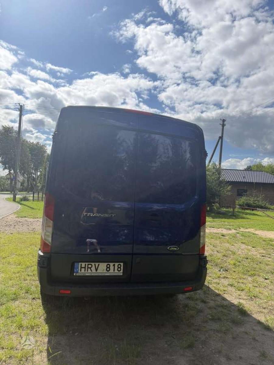 Синий Форд Транзит 2015 в Вильнюс, объемом двигателя 2.20 л и пробегом 441 тыс. км за 6200 €, фото 5 на AUTOMOTO.COM.LV