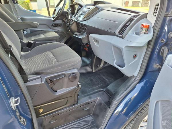 Zils Ford Transit 2015 Kelmė, ar dzinēja tilpumu 2.20 L un nobraukumu 245 tūkst. km par 7600 €, foto 5 vietnē AUTOMOTO.COM.LV
