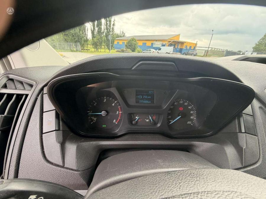 Zils Ford Transit 2015 Tartu, ar dzinēja tilpumu 2.20 L un nobraukumu 226 tūkst. km par 8499 €, foto 12 vietnē AUTOMOTO.COM.LV