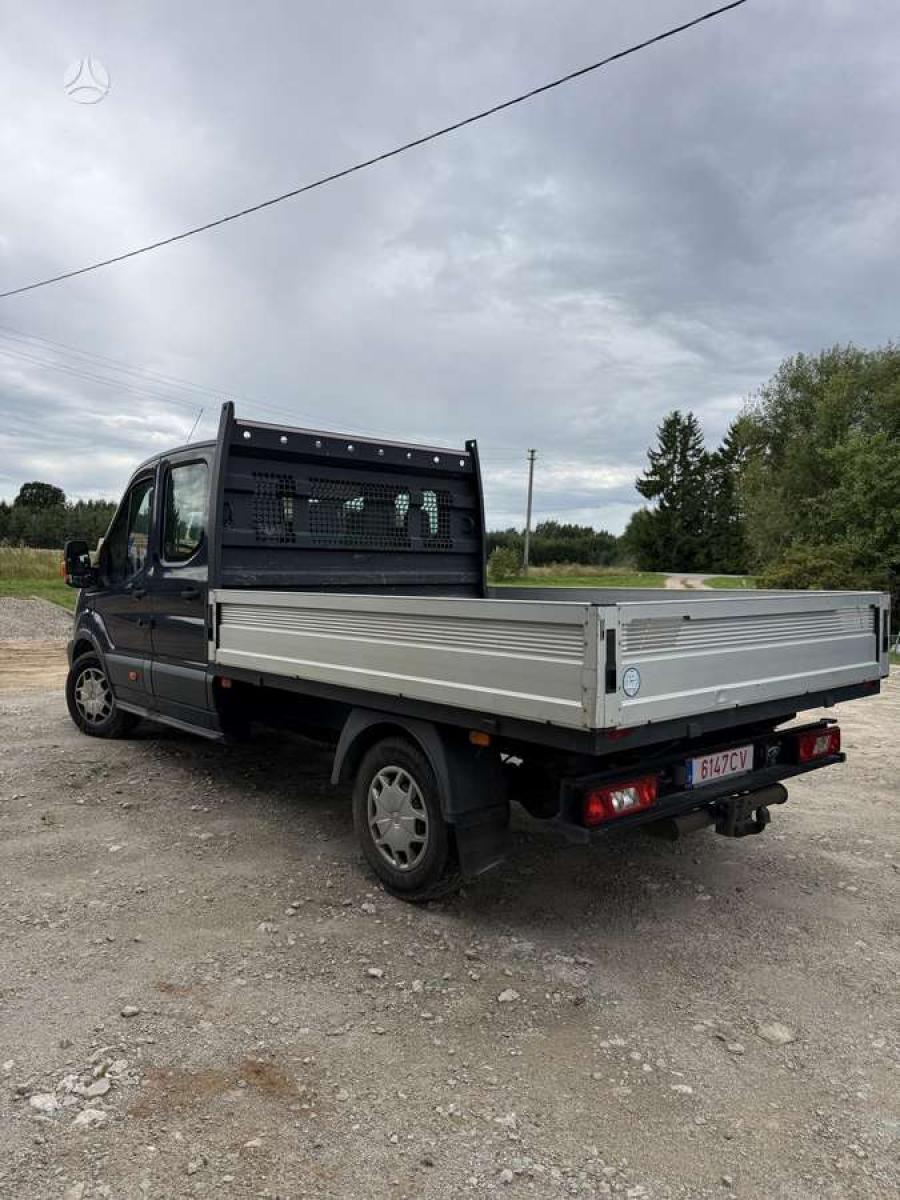 Zils Ford Transit 2015 Kelmė, ar dzinēja tilpumu 2.20 L un nobraukumu 366 tūkst. km par 8500 €, foto 4 vietnē AUTOMOTO.COM.LV