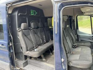 Blue Ford Transit 2016 in Jurbarkas, with an engine capacity of 2.20 L and mileage of 239 thousand km for 9300 €, photo 11 on AUTOMOTO.COM.LV