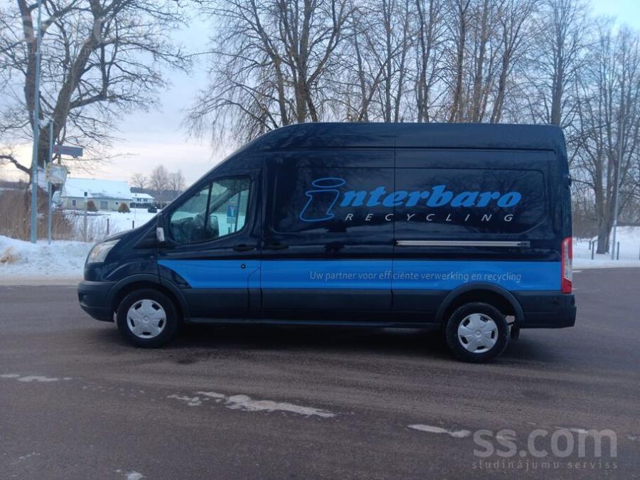 Blue Ford Transit 2017 in Ogre, with an engine capacity of 2.00 L and mileage of 201 thousand km for 9000 €, photo 8 on AUTOMOTO.COM.LV