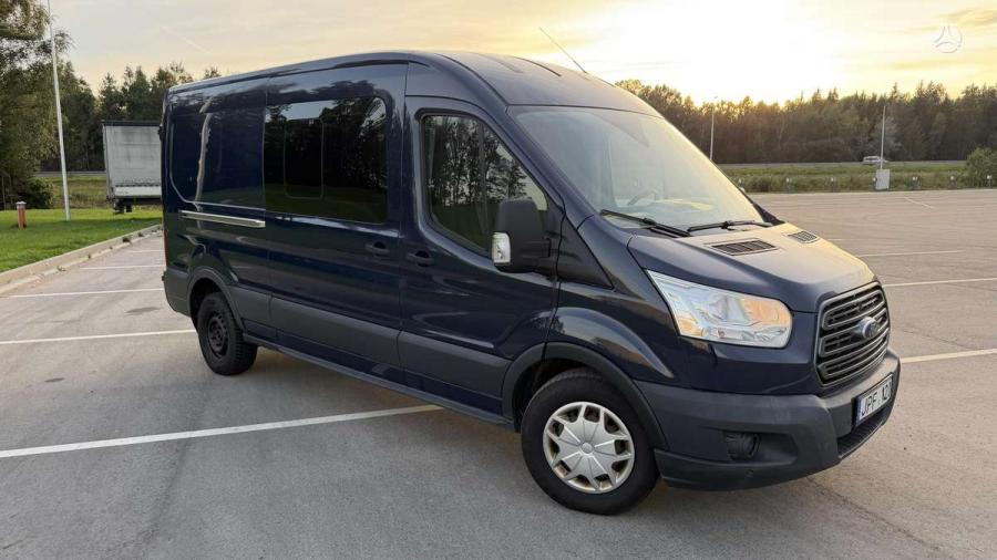 Zils Ford Transit 2017 Viļņa, ar dzinēja tilpumu 2.00 L un nobraukumu 370 tūkst. km par 7500 €, foto 4 vietnē AUTOMOTO.COM.LV