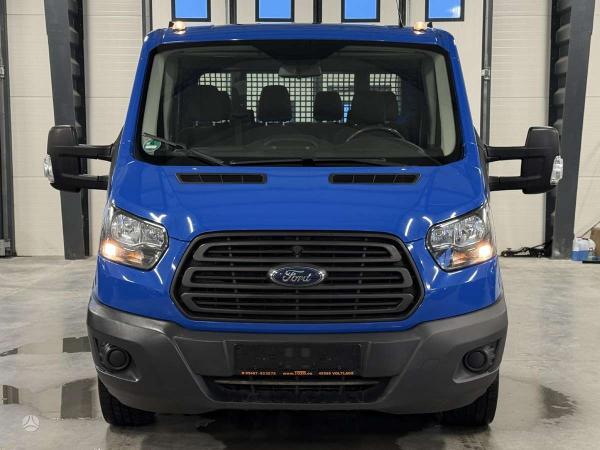 Blue Ford Transit 2019 in Marijampole, with an engine capacity of 2.00 L and mileage of 193 thousand km for 13500 €, photo 3 on AUTOMOTO.COM.LV