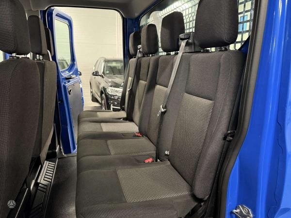 Blue Ford Transit 2019 in Marijampole, with an engine capacity of 2.00 L and mileage of 193 thousand km for 13500 €, photo 10 on AUTOMOTO.COM.LV