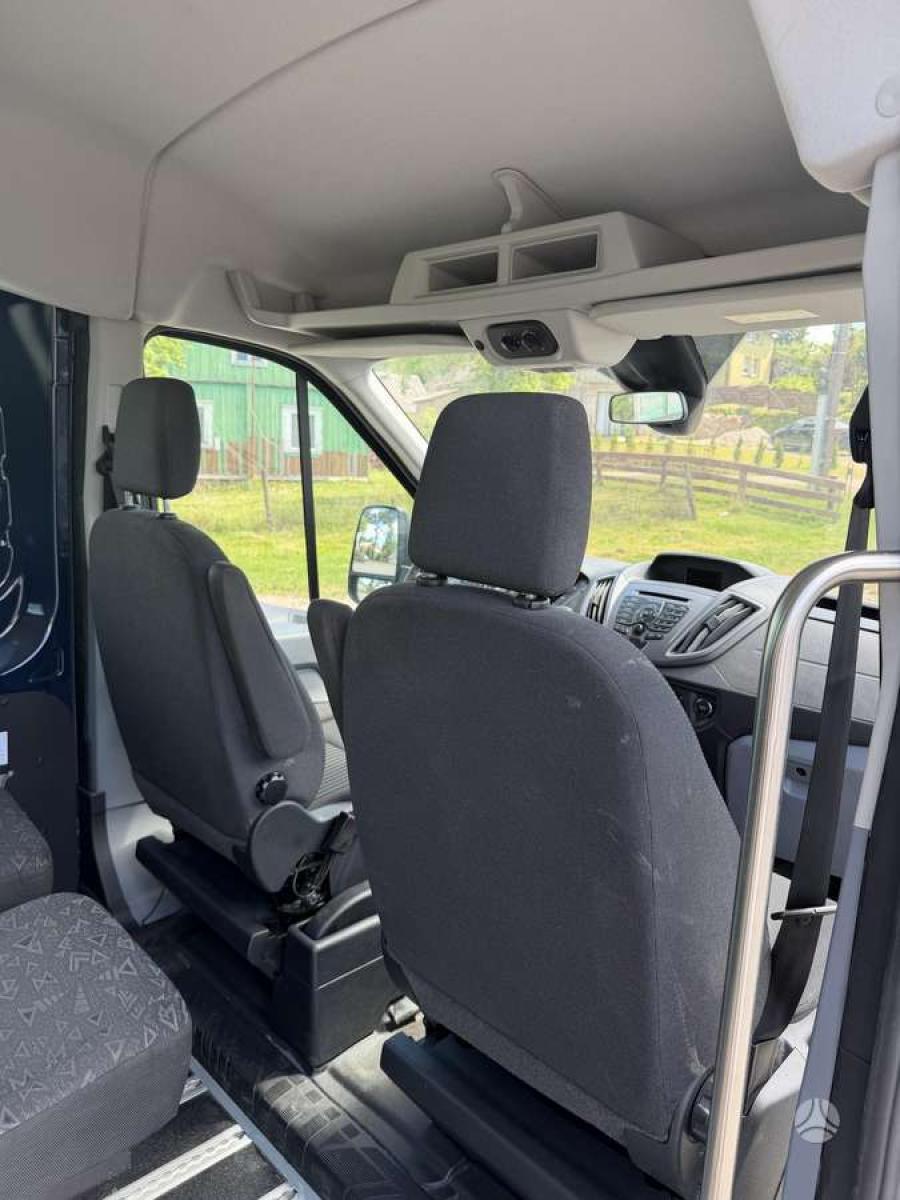 Zils Ford Transit 2019 Skaudvilė, ar dzinēja tilpumu 2.00 L un nobraukumu 550 tūkst. km par 9500 €, foto 16 vietnē AUTOMOTO.COM.LV