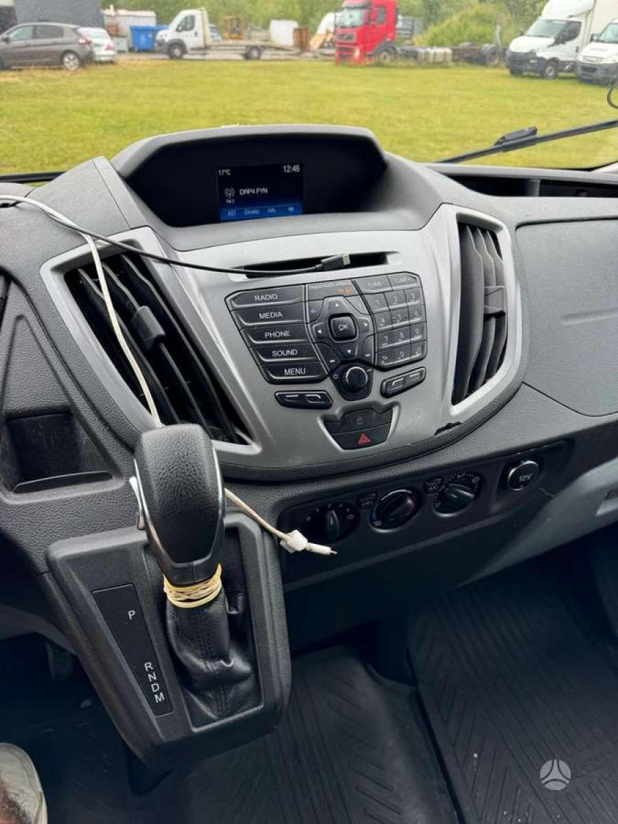 Zils Ford Transit 2019 Tauragė, ar dzinēja tilpumu 2.00 L un nobraukumu 620 tūkst. km par 6700 €, foto 8 vietnē AUTOMOTO.COM.LV